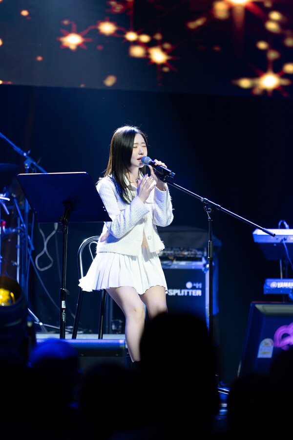 발라드 감성 장인 송하예, 단독 콘서트 'White Song' 성황리 개최